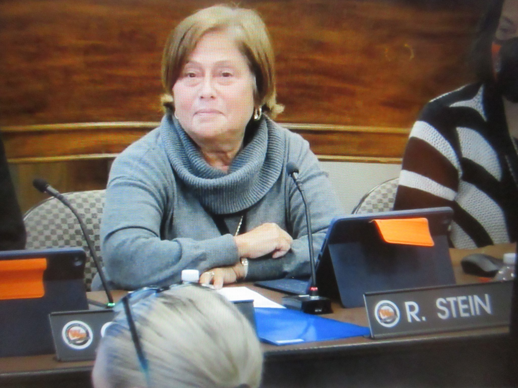 BOARD OF EDUCATION ELECTION CANDIDATES DOWN TO 2 FOR 2 SEATS. DR.RANDY ...