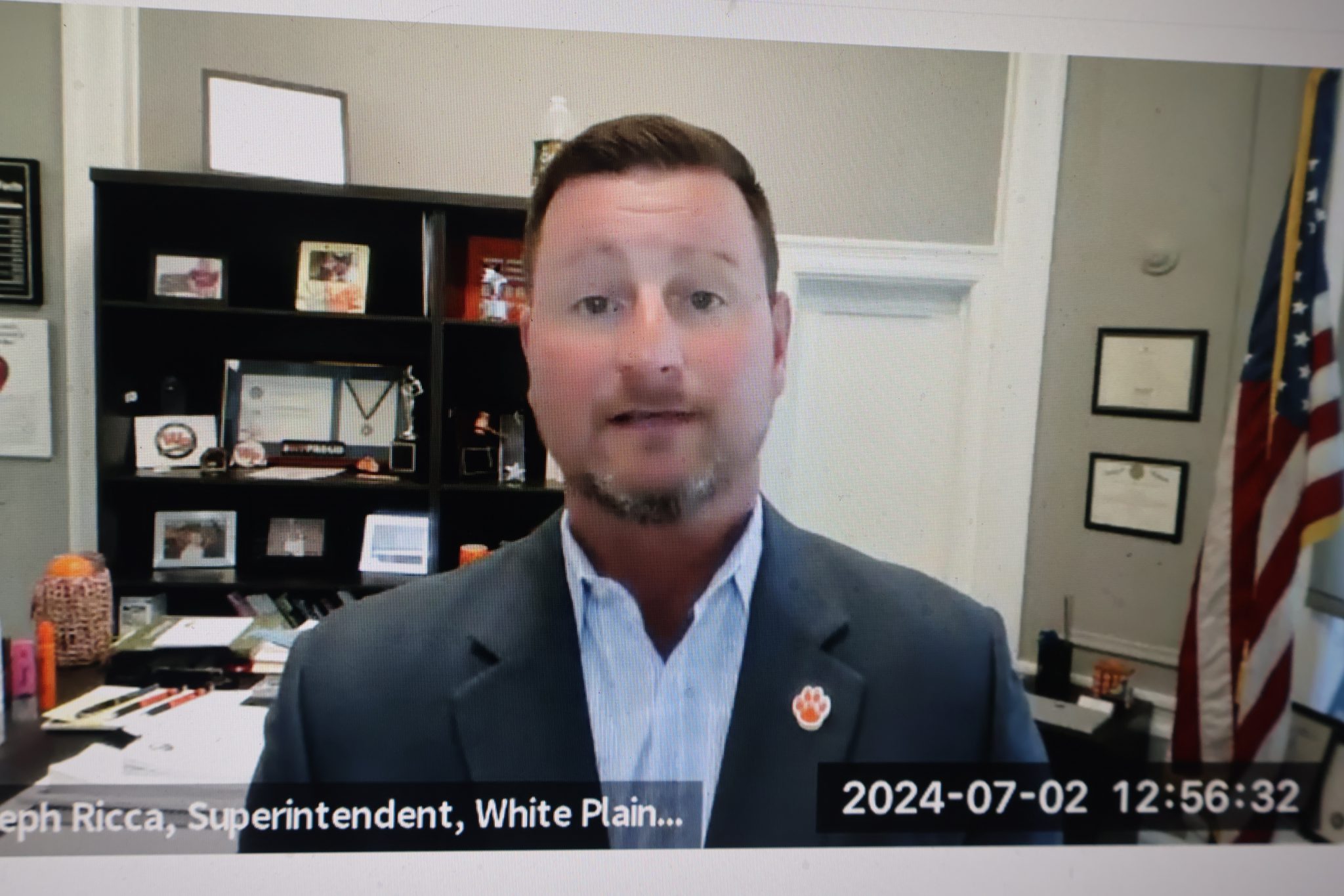 WHITE PLAINS CITIZENETREPORTER 3,374,995 VISITS IN ONE YEAR---65,000 ...